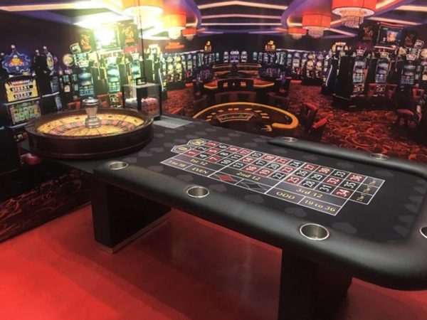 Authentic Roulette Table Rental In Toronto | Abbey Road Entertainment